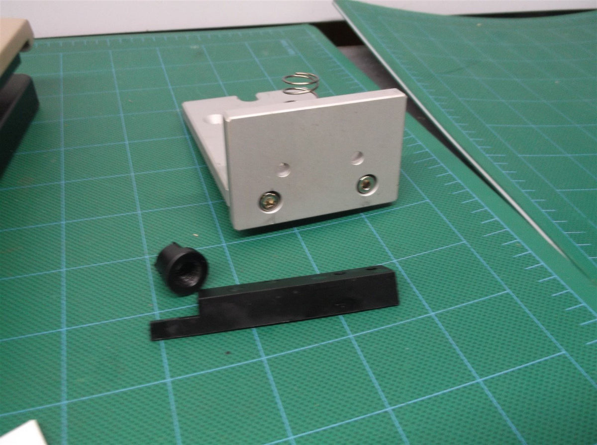 Z-Axis Platform & Guide Off Phrozen Sonic Mini Desktop Resin Printer ...